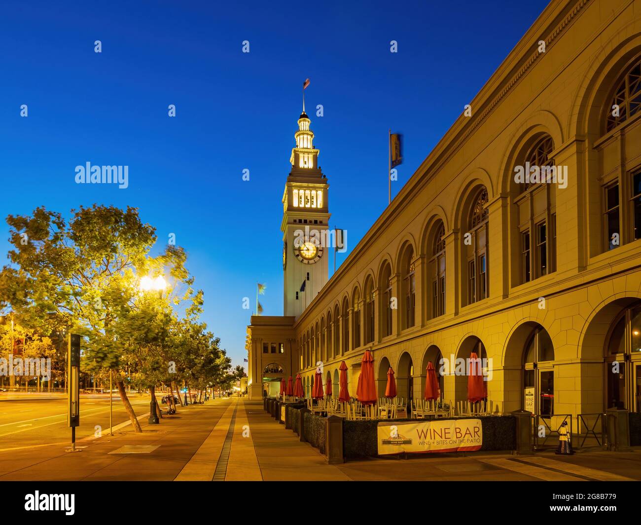 Ferry building san francisco night hi-res stock photography and images ...