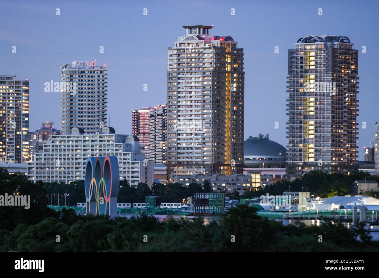 Olympic monument games in tokyo hi-res stock photography and images - Alamy