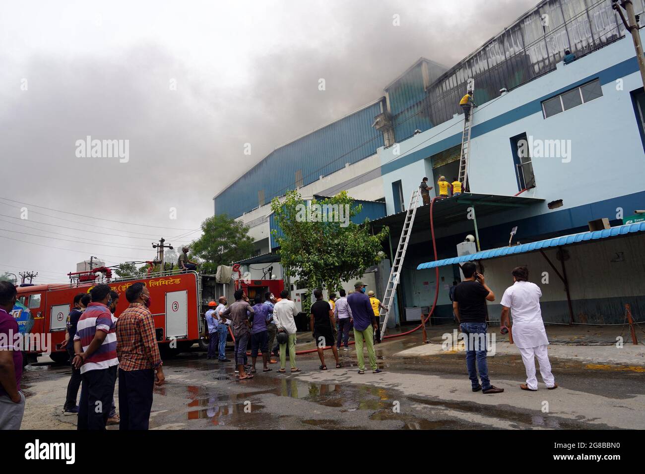 Smoke rises after a fire broke out at a Plastic Factory in Ajmer ...
