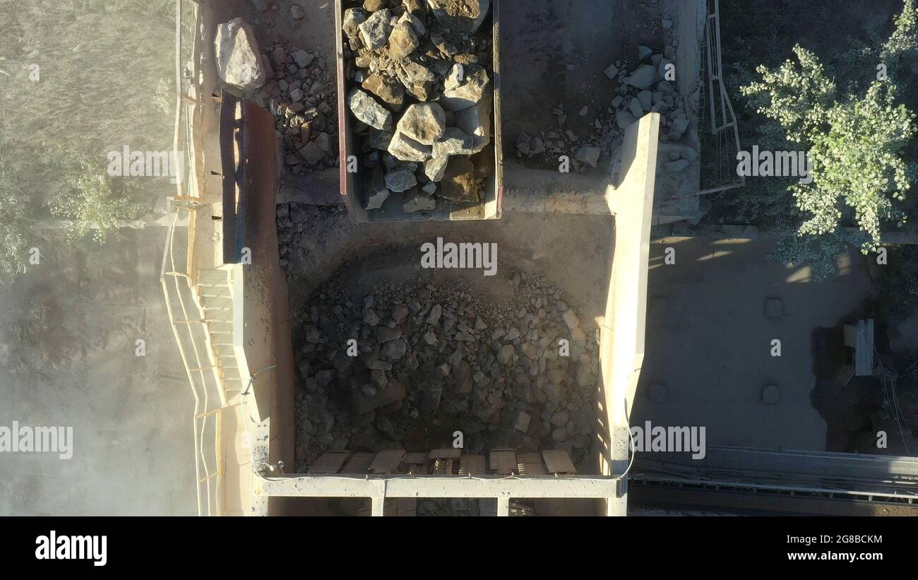 Quarry for the extraction of granite. Granite quarry Stock Photo - Alamy