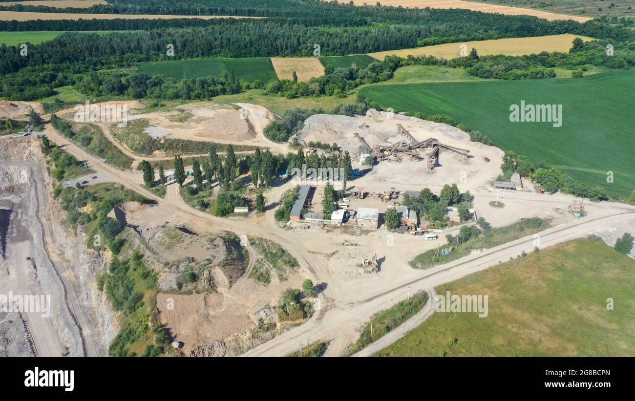 Quarry for the extraction of granite. Granite quarry Stock Photo - Alamy