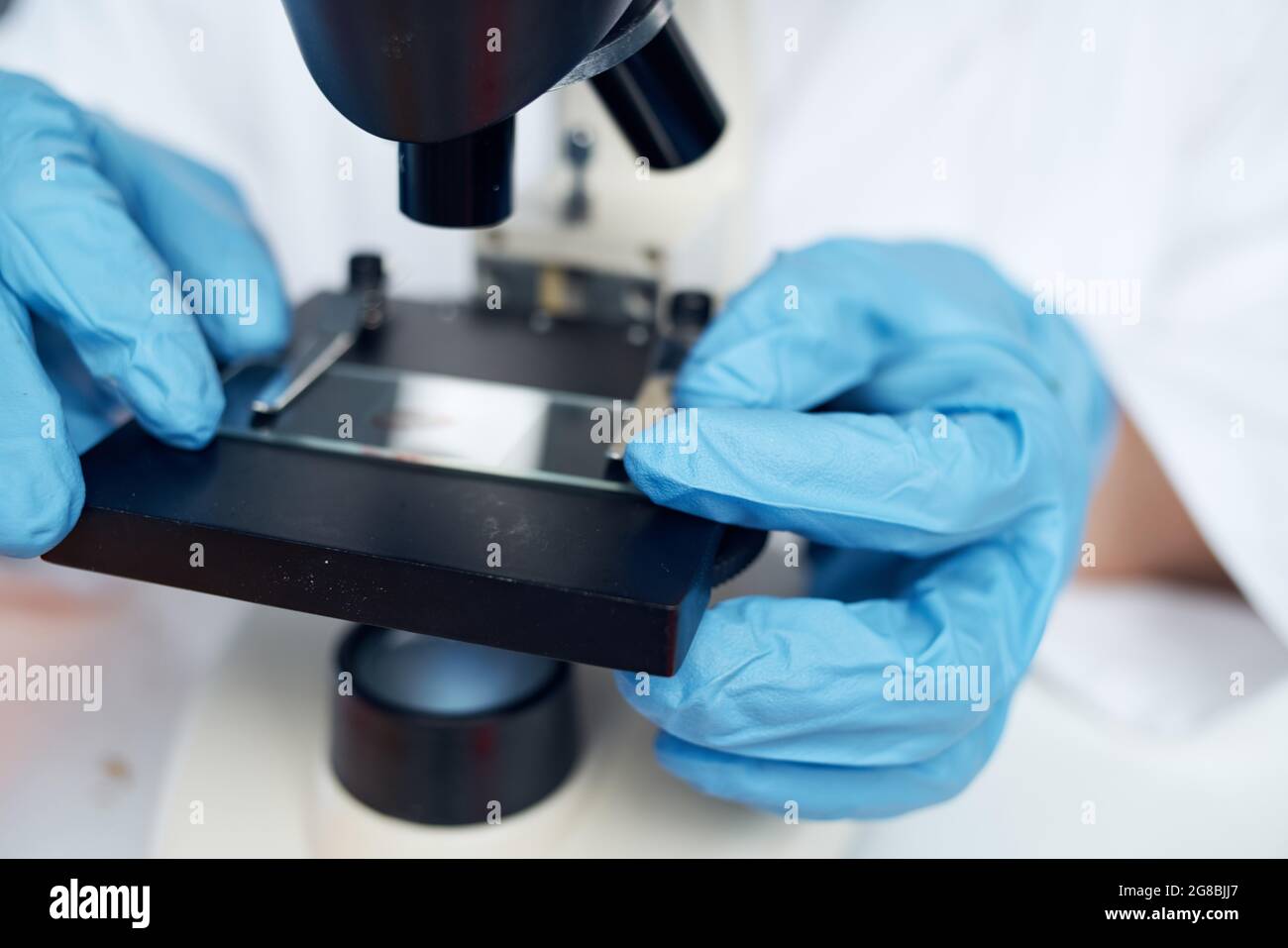 Microscope setting experiment diagnostics science laboratory Stock ...