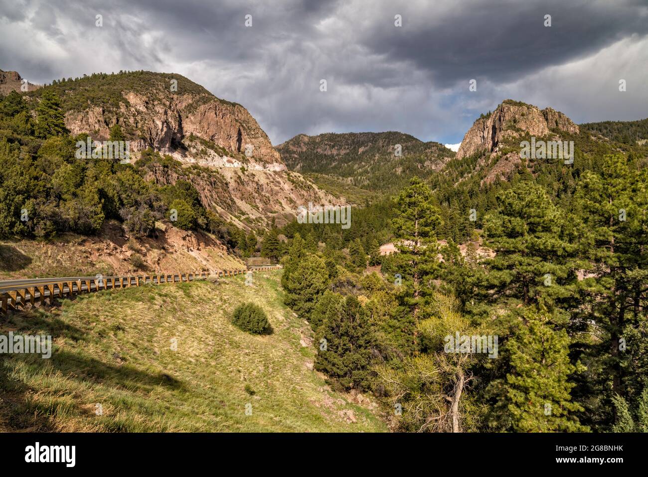 Buck Ridge, near Mahogany Cove Campground, view from UT-153 highway ...