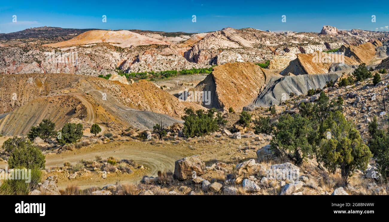 The Cockscomb, Cottonwood Canyon, from Brigham Plains Road, Yellow Rock ...