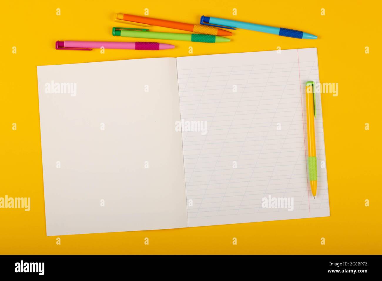 Exercise book paper page lines hi-res stock photography and images - Alamy