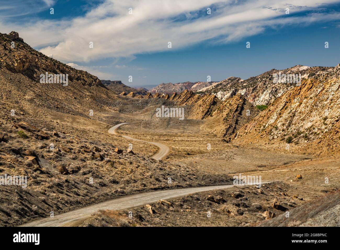 Cottonwood Canyon, The Cockscomb serrated ridge, Grand Staircase ...