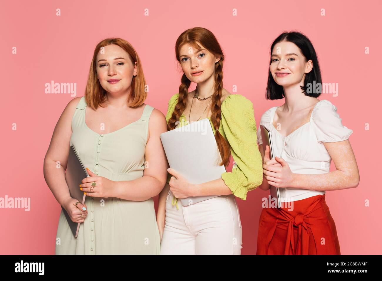 Positive friends hi-res stock photography and images - Alamy