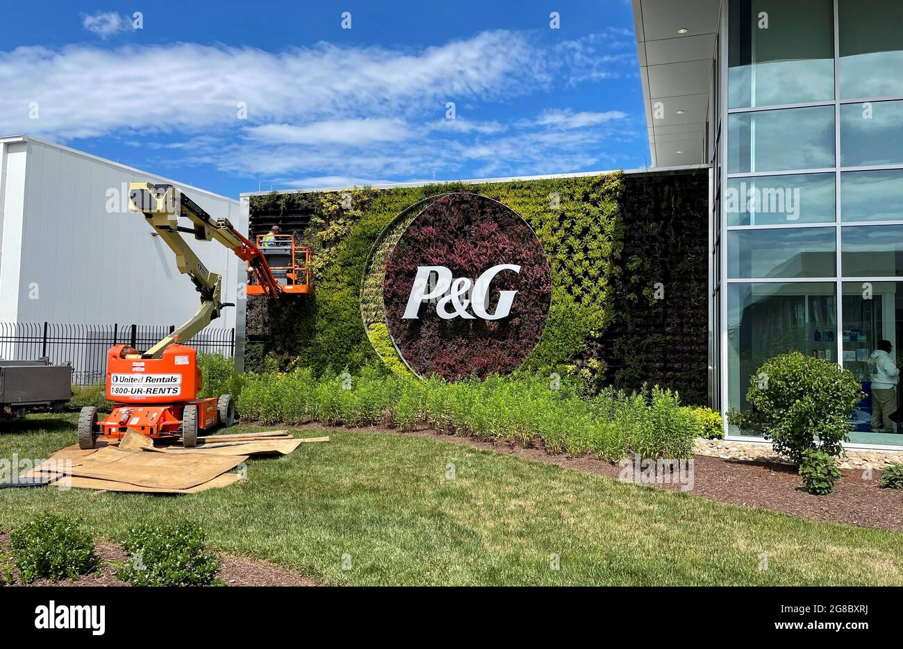 Procter Logo High Resolution Stock Photography and Images - Alamy