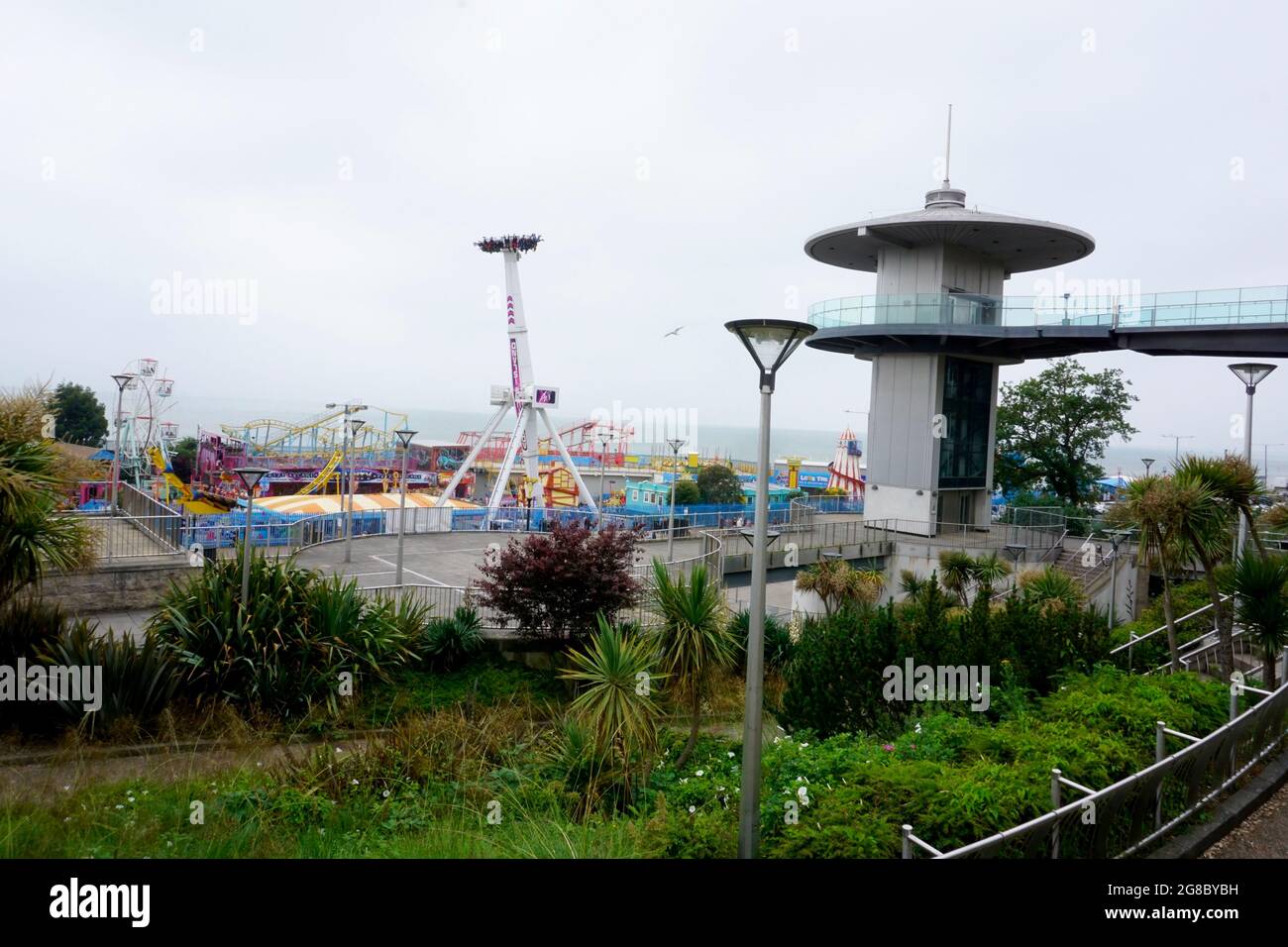 Tourist fun rides southend hi-res stock photography and images - Alamy