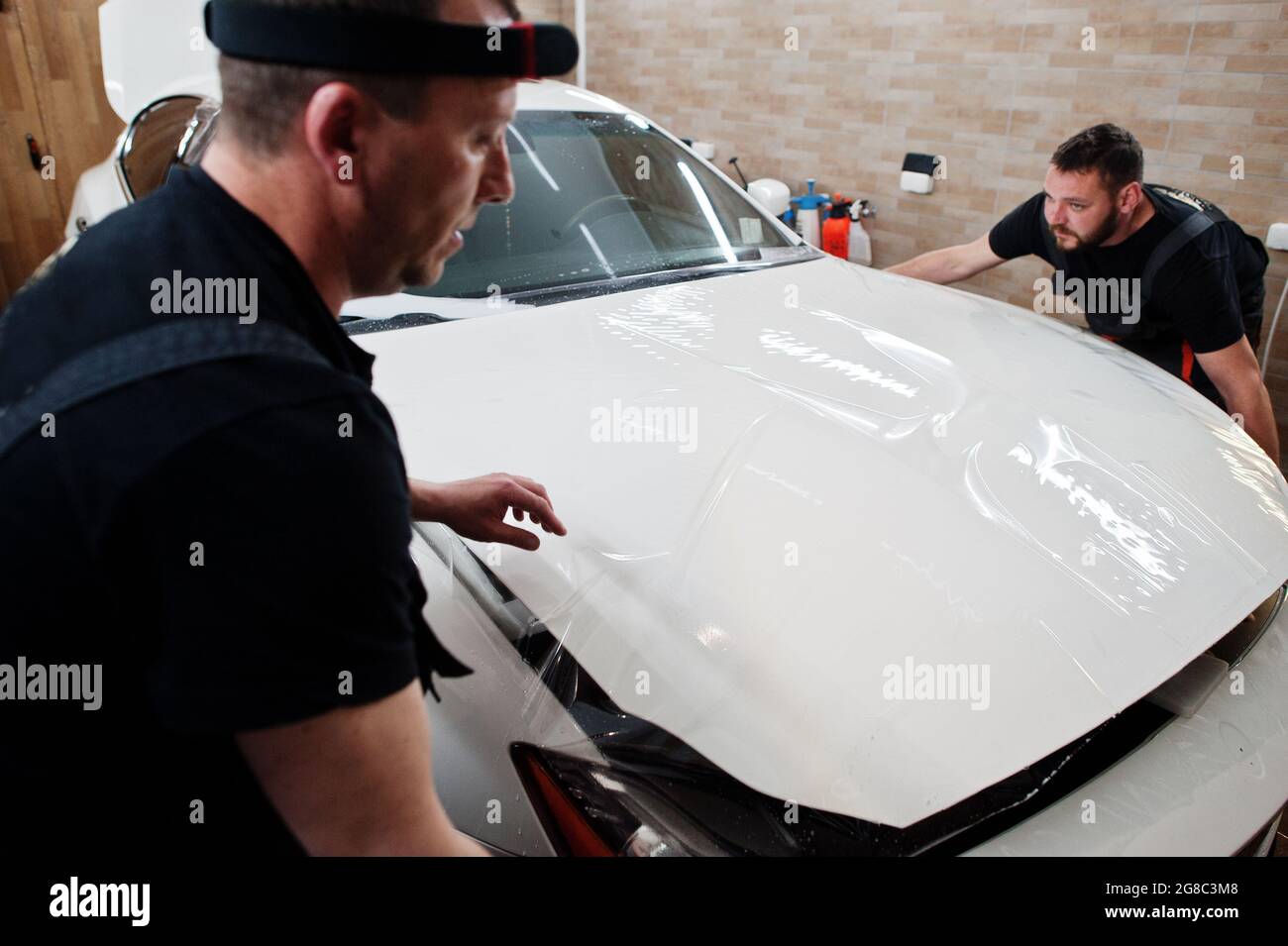 Detailer hi-res stock photography and images - Alamy