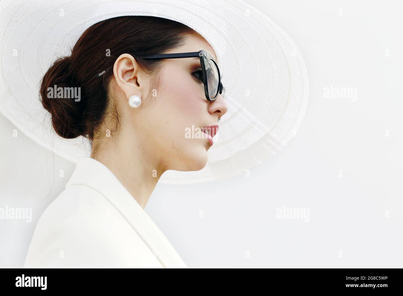 Araya Alberta Hargate - Paris Fashion Week - France Stock Photo - Alamy