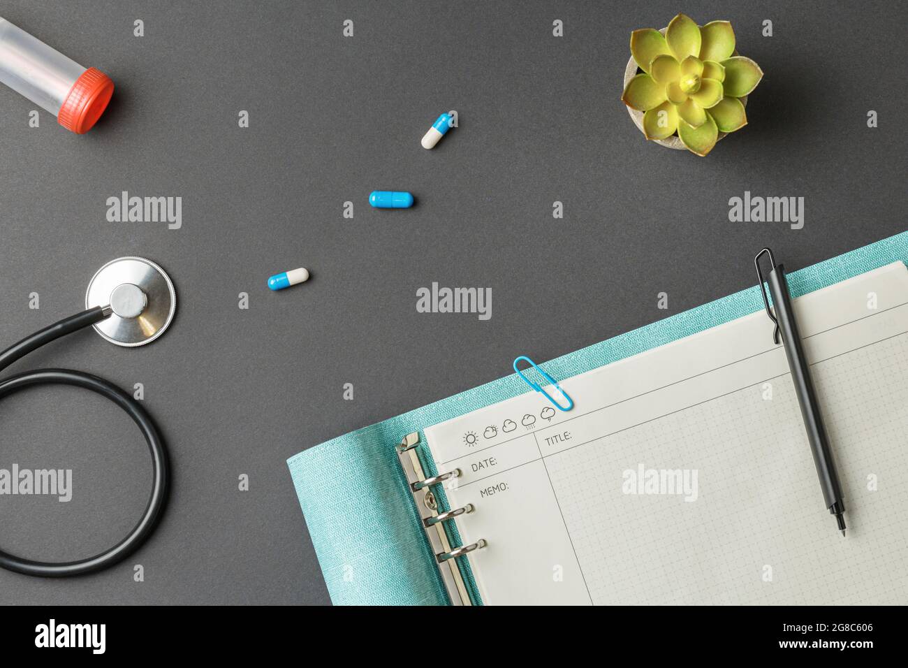 Medical desk concept. flat lay Stock Photo - Alamy