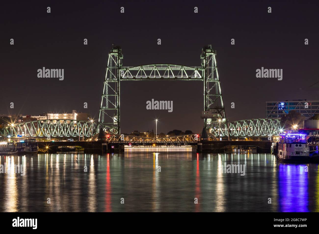De Hef Bridge or Koningshaven bridge, Historic railway bridge in ...