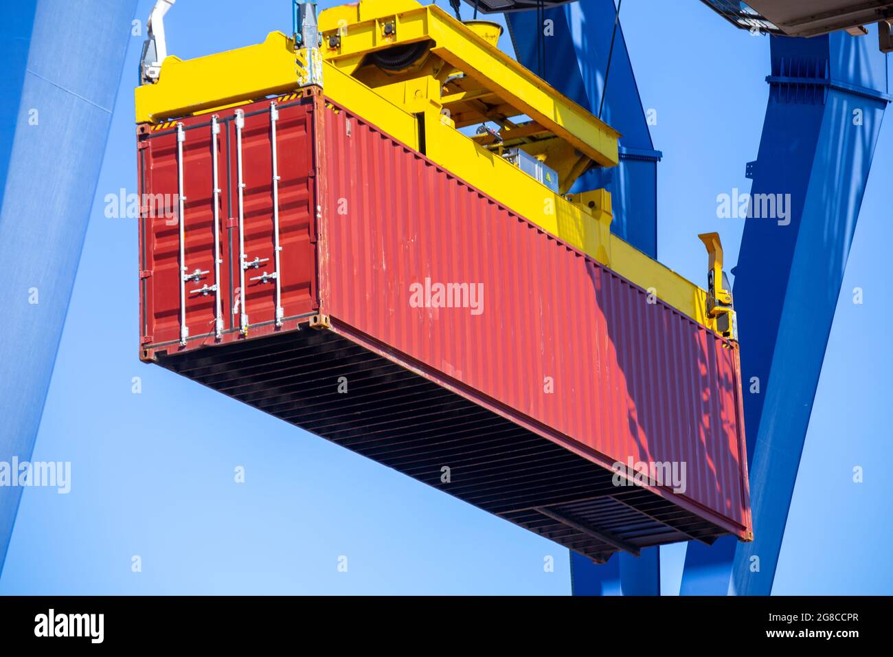 Close up of the shipment of a container Stock Photo - Alamy