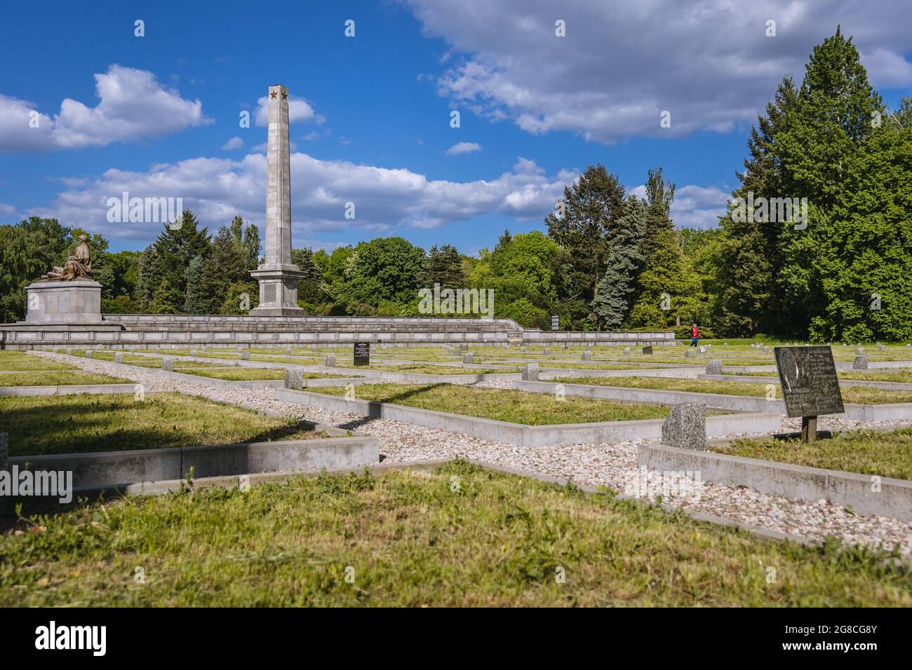Obelisk cemetery hi-res stock photography and images - Alamy