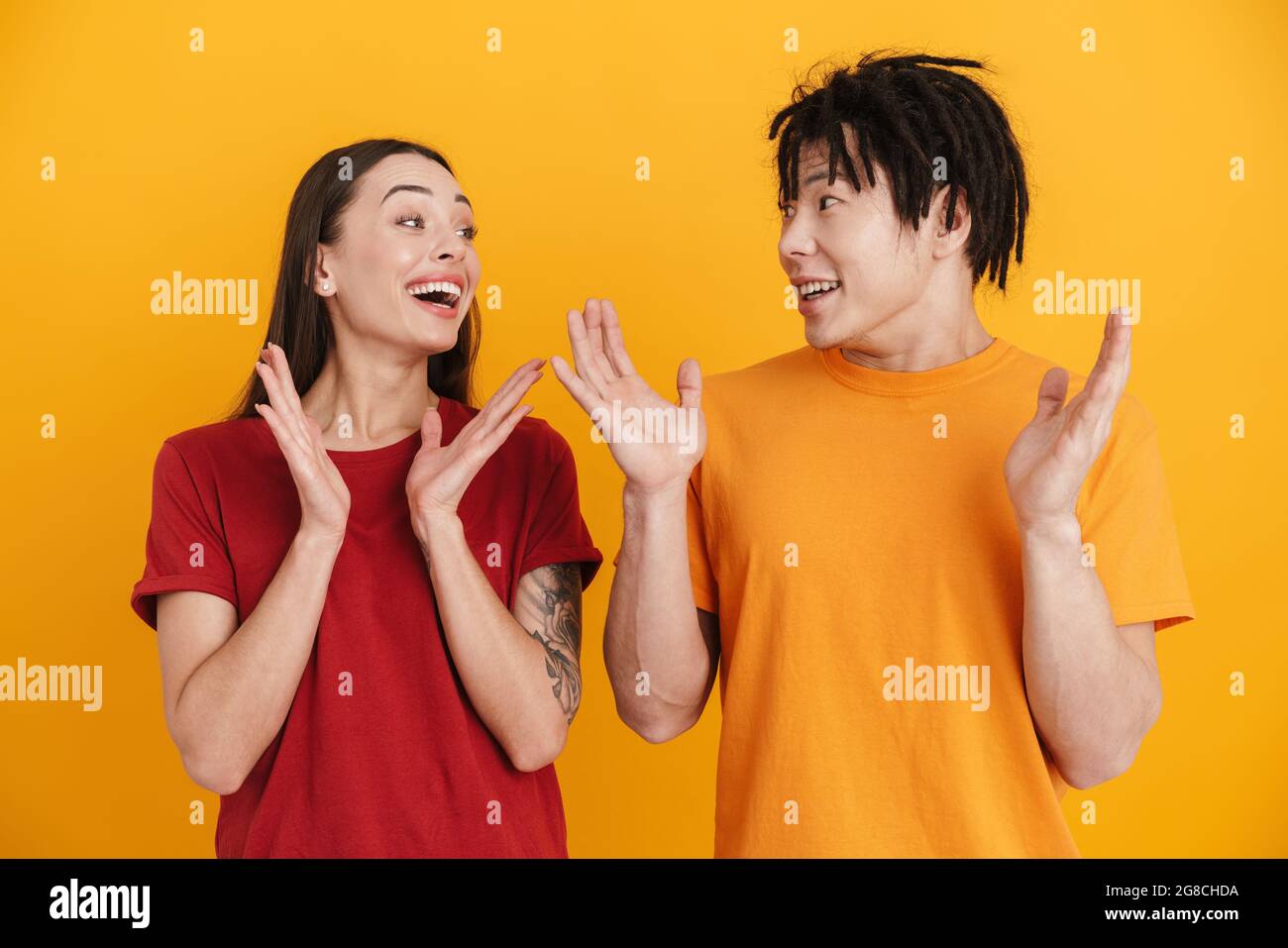Couple wearing t shirts hi-res stock photography and images - Alamy