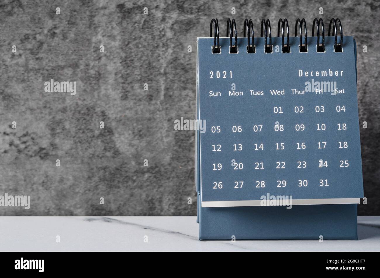 The Mini Calendar December 2021 Stock Photo - Alamy
