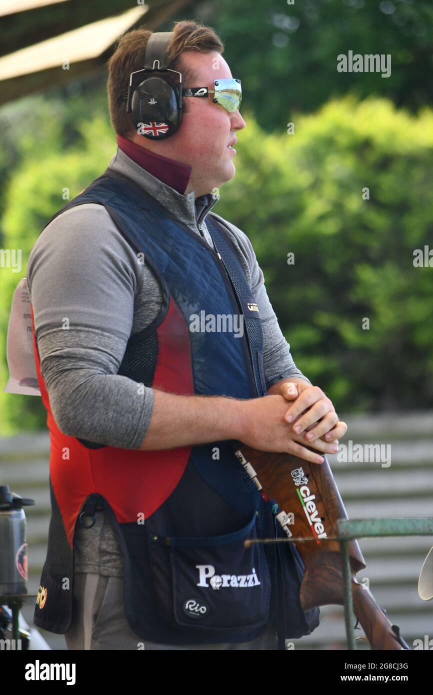 World shooting championships series hi-res stock photography and images ...