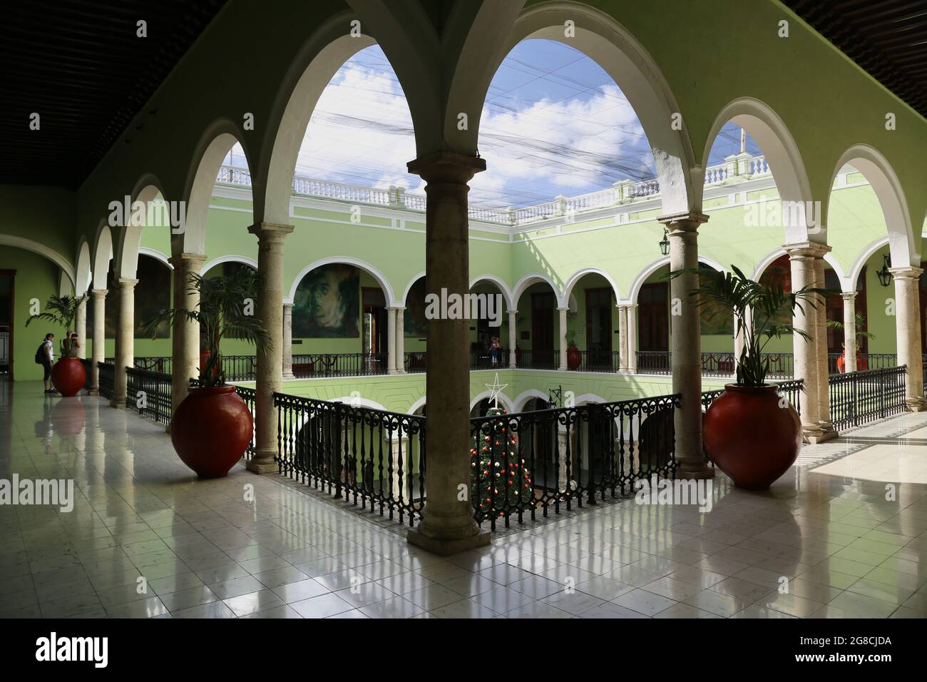 Colonial mansion in the city of Merida, Mexico Stock Photo - Alamy