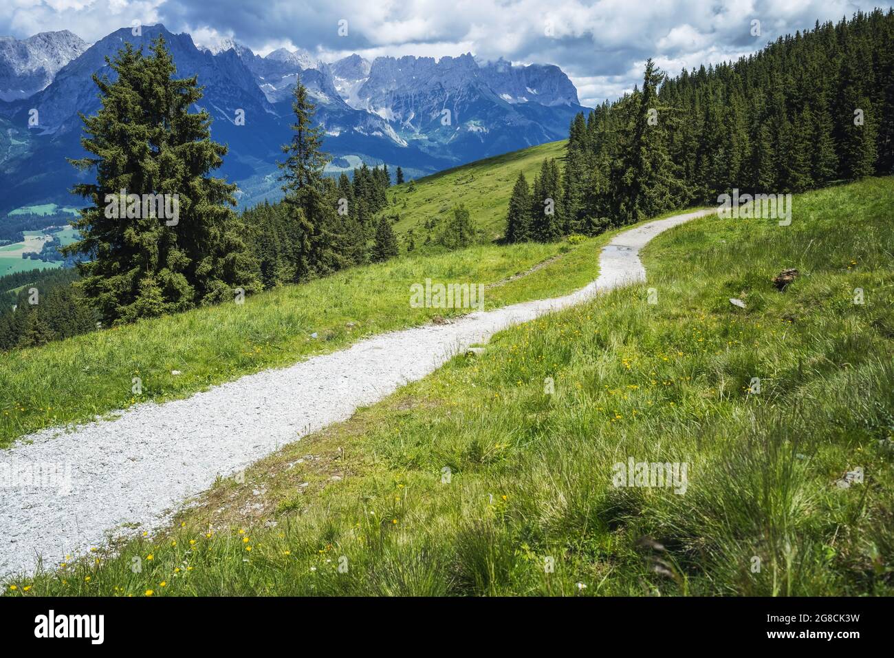 Hiking trail in Wilder Kaiser mountains region, Tirol - Austria Stock ...