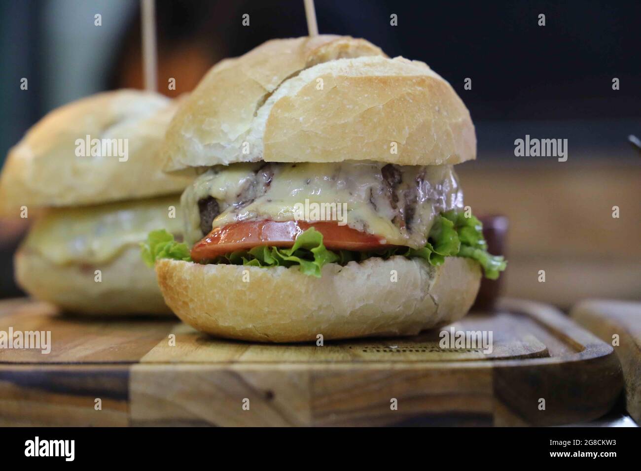 X-Salada. Brazilian hamburger made in barbecue grill Stock Photo - Alamy