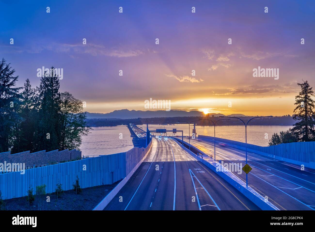 Highway 520 hi-res stock photography and images - Alamy