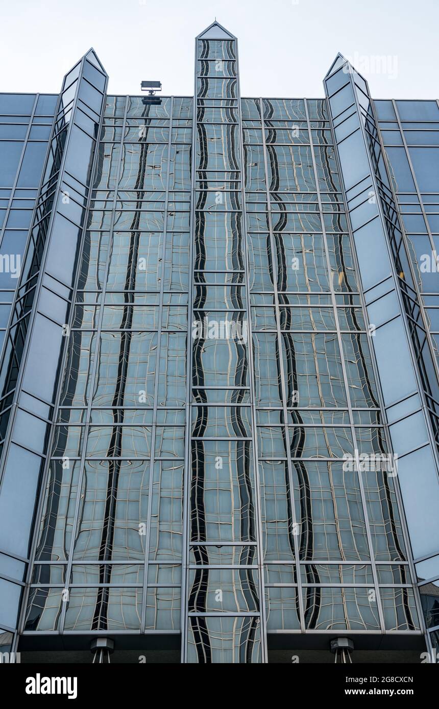 Modern architecture with reflective surface in downtown Pittsburgh ...