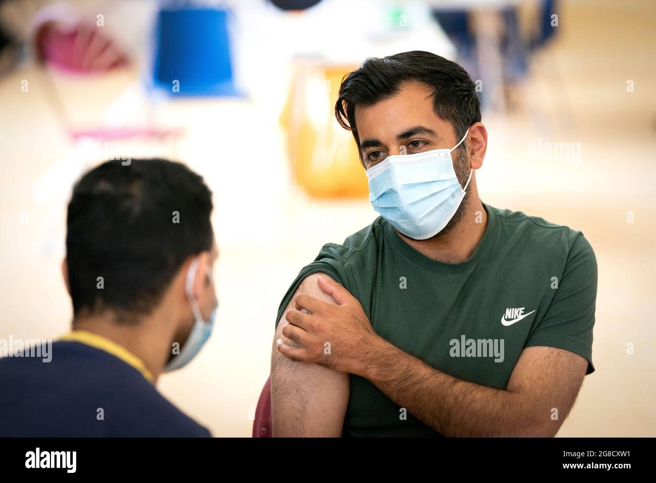 Vaccinator hi-res stock photography and images - Alamy