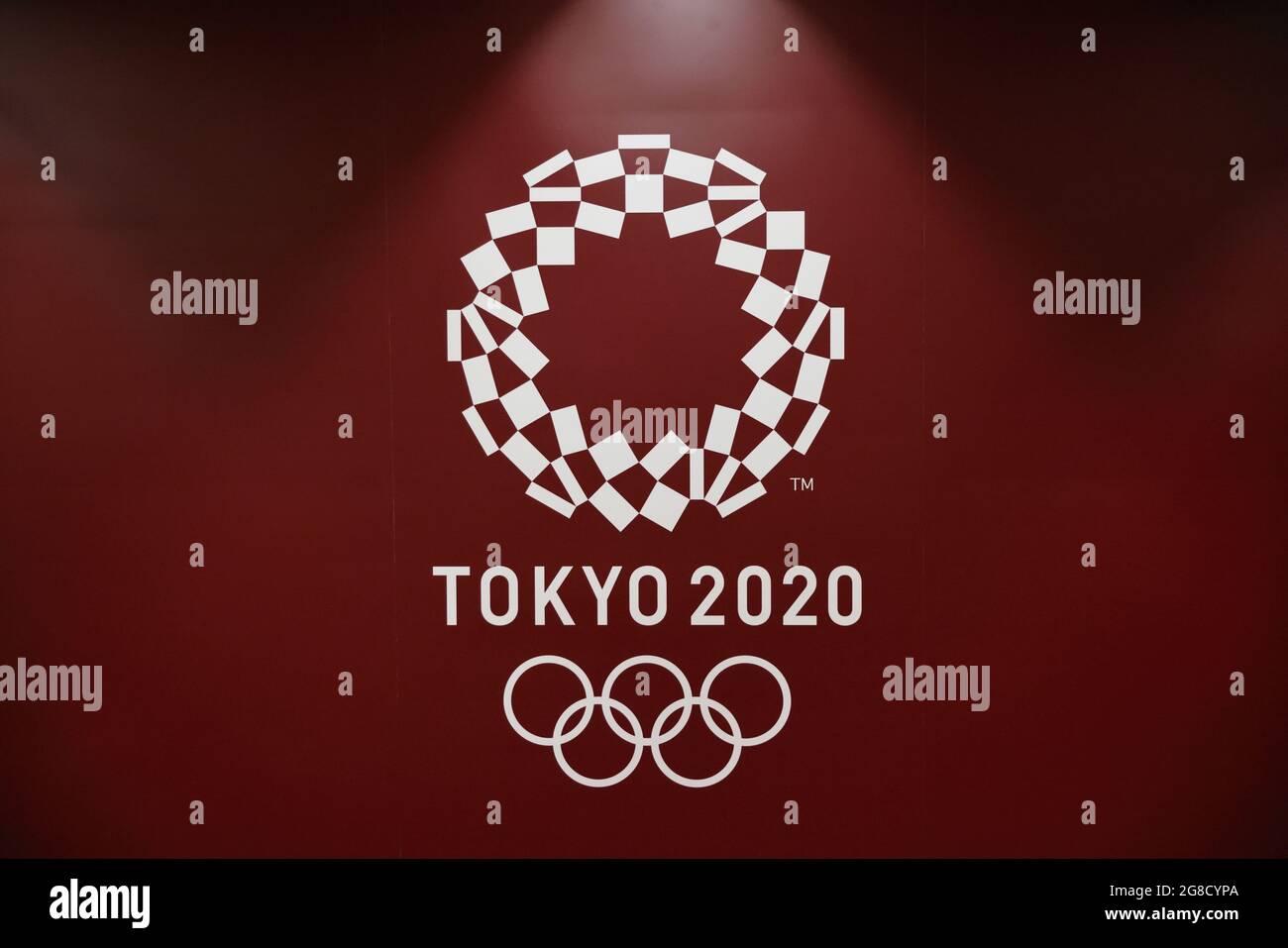Tokyo 2020 summer hi-res stock photography and images - Alamy