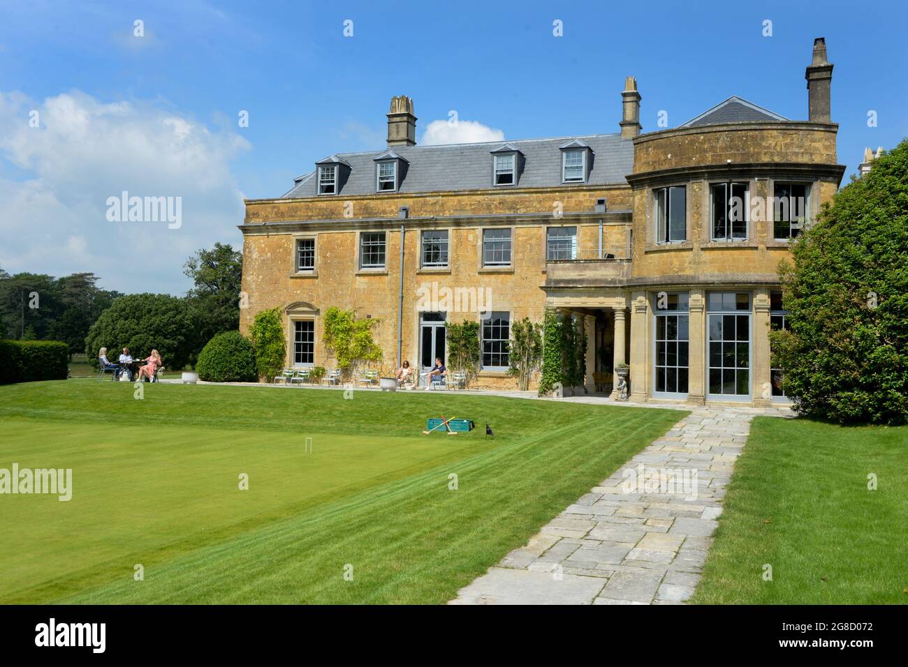 Georgian mansion hi-res stock photography and images - Alamy
