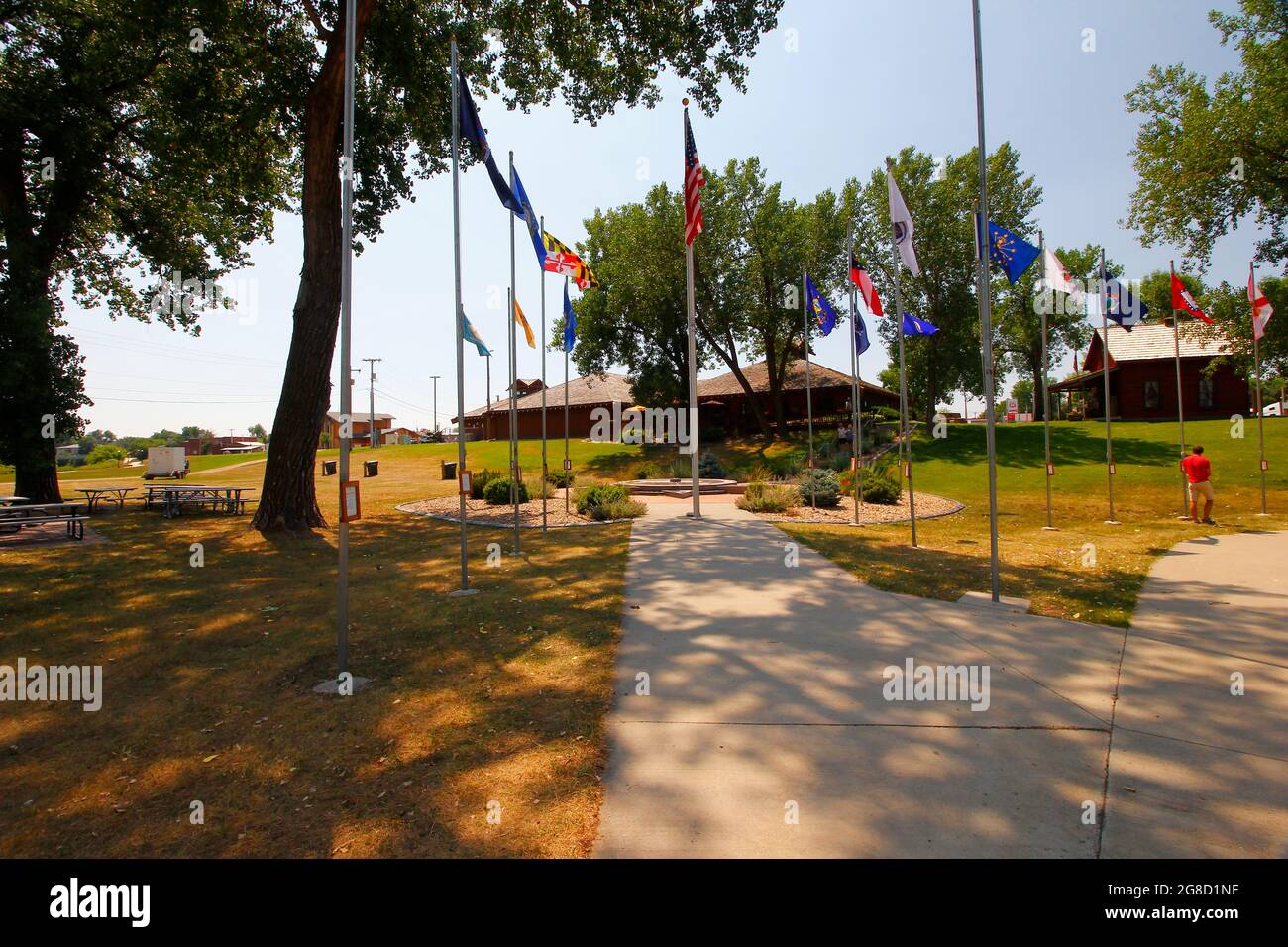 Geographic center of the united states hi-res stock photography and ...