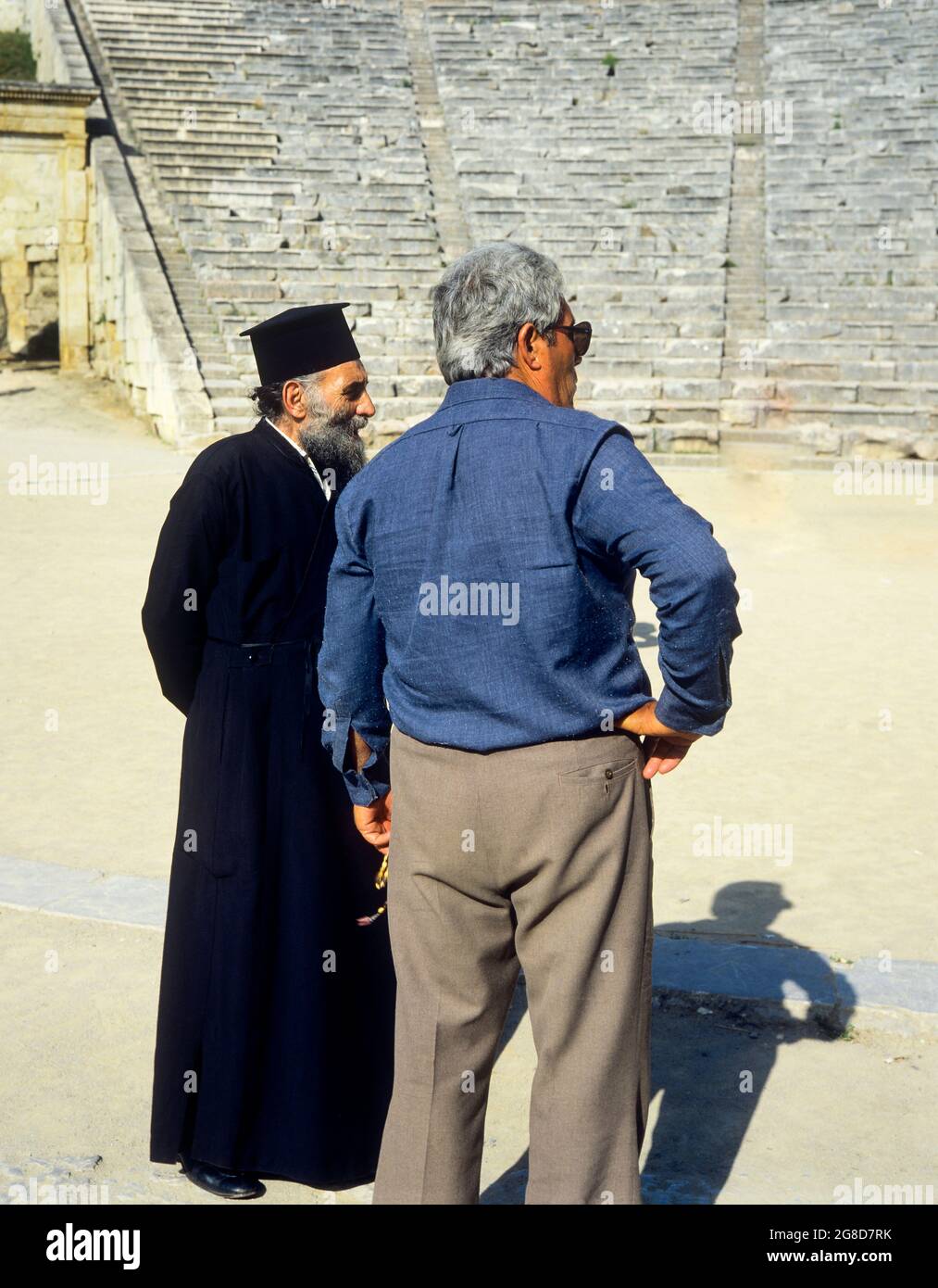 Visit visits visiting visitor visitors hi-res stock photography and ...