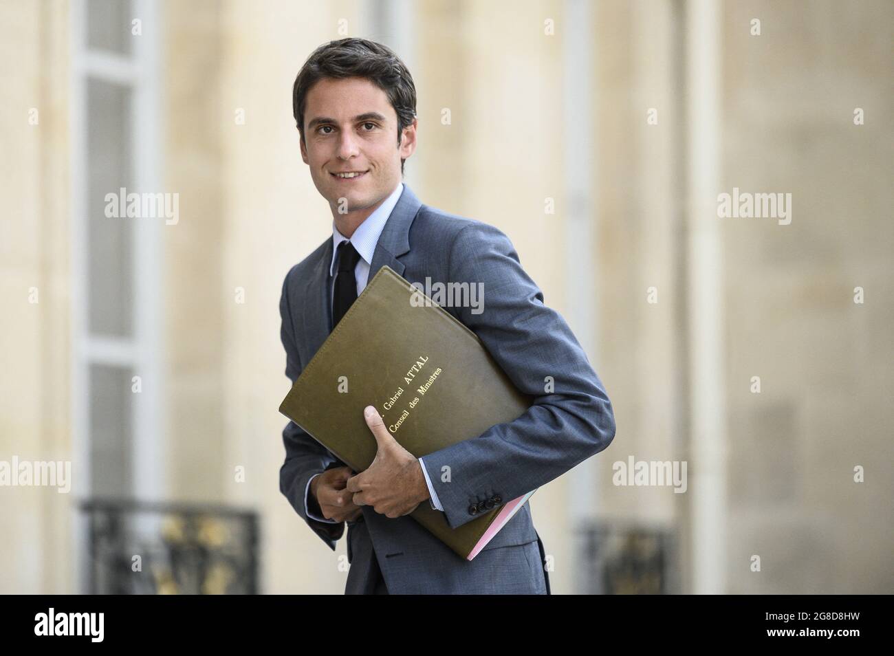 Gabriel attal hi-res stock photography and images - Alamy