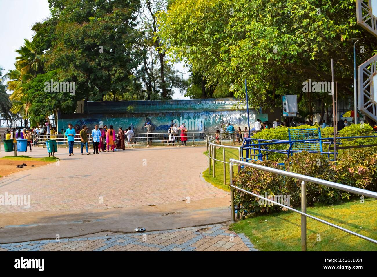 Lumbini Park, Hyderabad. Tourists enjoying place of park, Lumbini Park ...