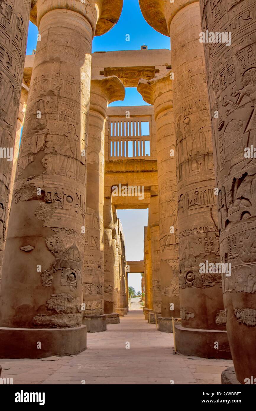 Great hypostyle hall at karnak hi-res stock photography and images - Alamy