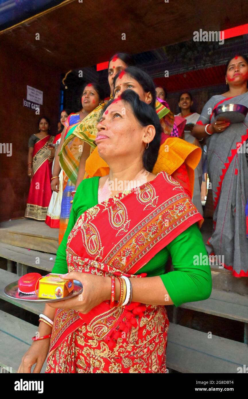 Sindur hi-res stock photography and images - Alamy