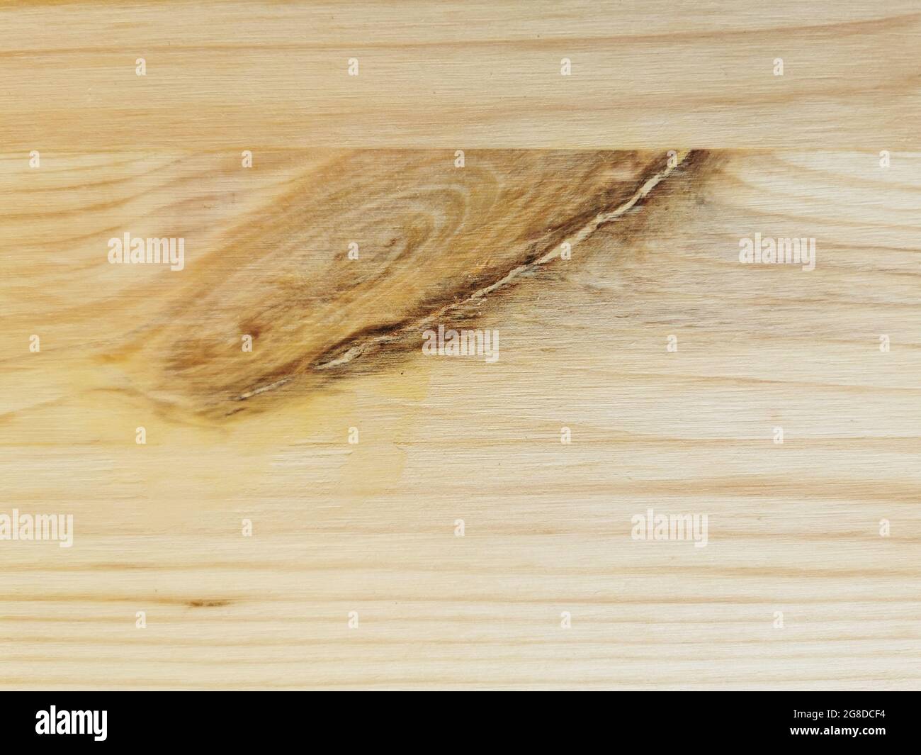 Texture of spruce wood planks with rings on the surface Stock Photo - Alamy