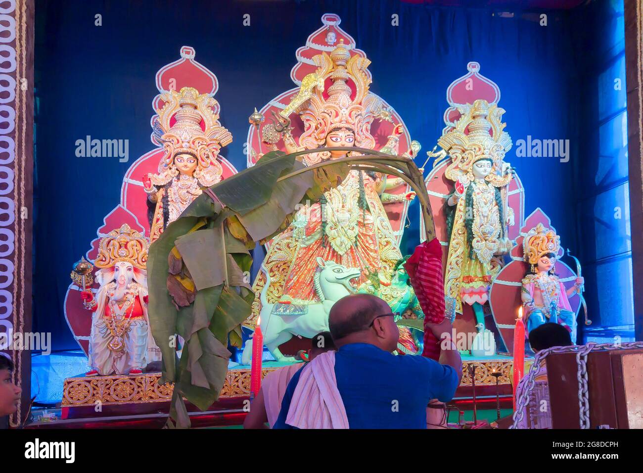 Howrah, West Bengal, India - 5th October 2019 : Hindu Bengali purohits ...