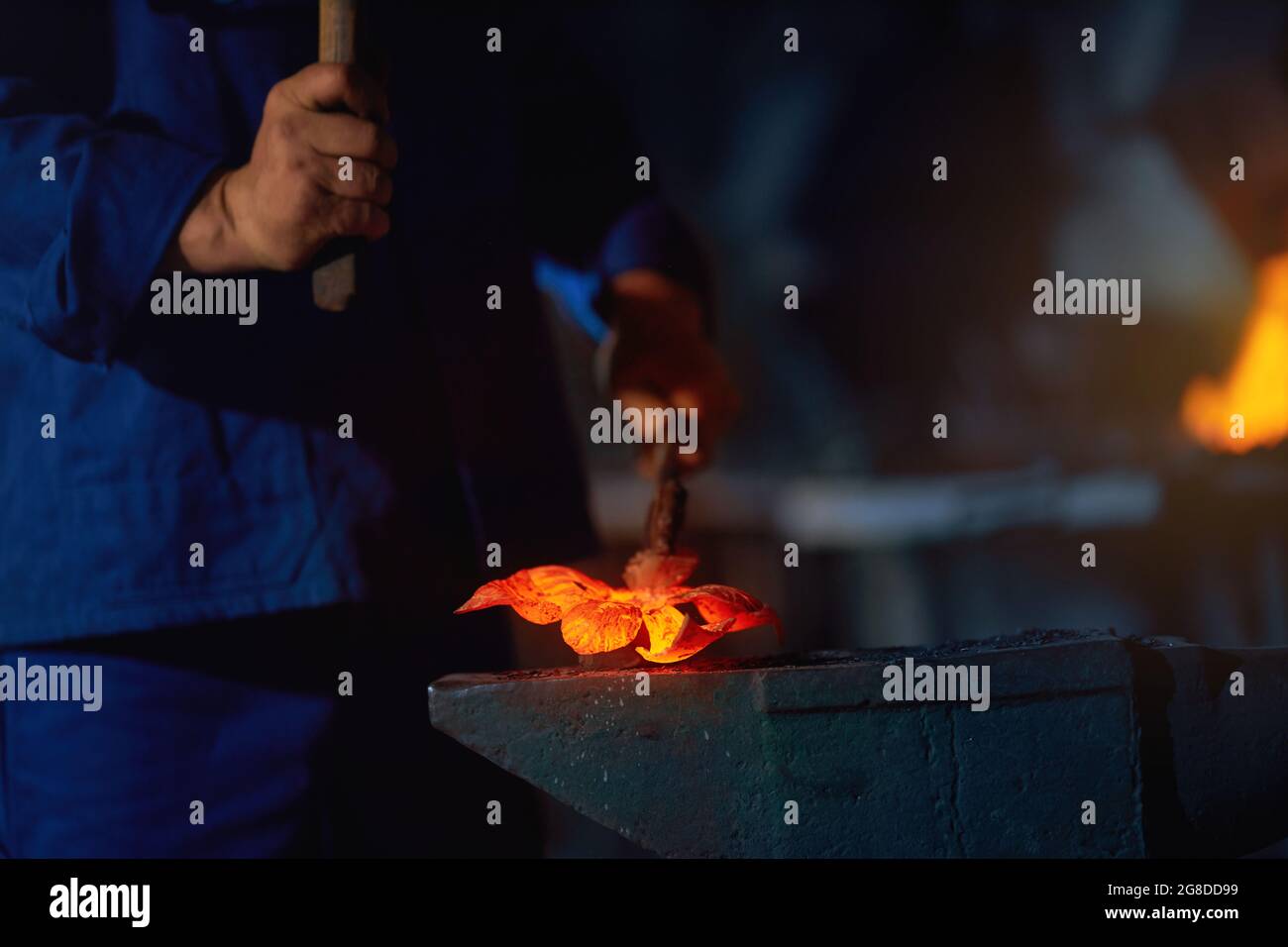 Modern blacksmith hi-res stock photography and images - Alamy