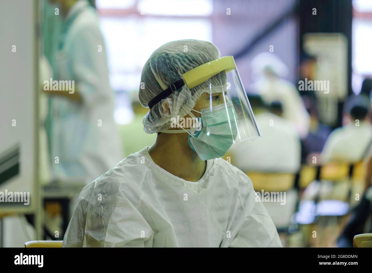 Taipei, Taiwan. 19th July, 2021. A medical worker wearing a personal ...