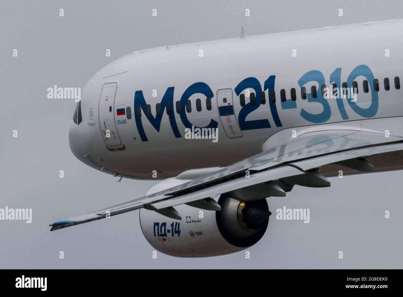 Russian mc 21 aircraft hi-res stock photography and images - Alamy