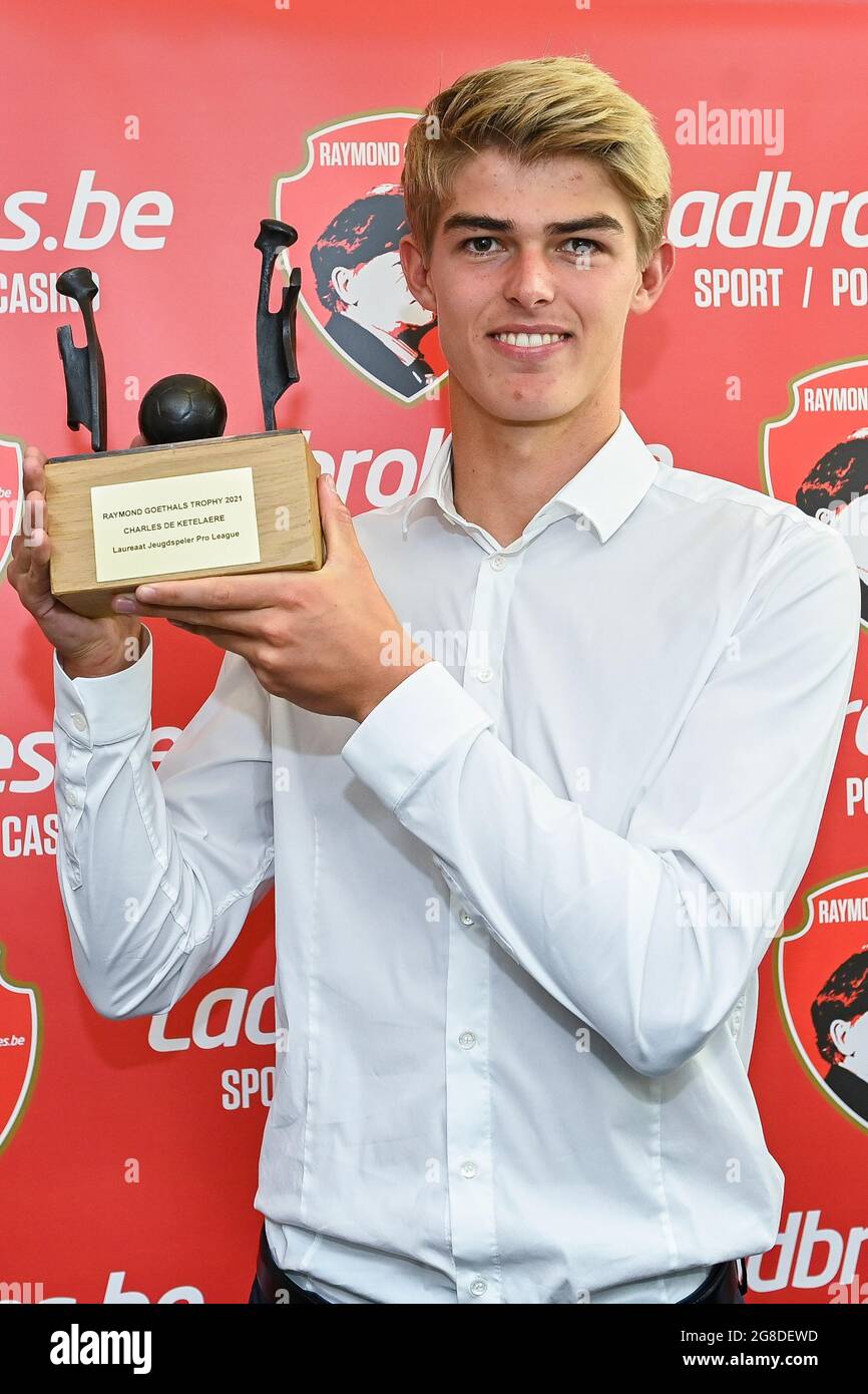 Club's Charles De Ketelaere poses for the photographer at a ceremony ...
