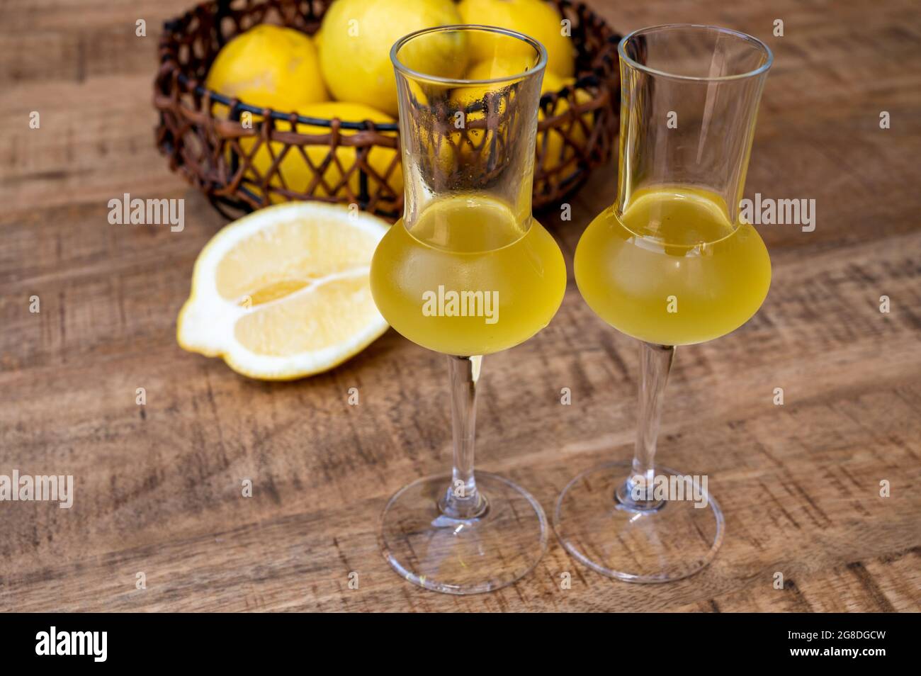 Limoncello amalfi bar hi-res stock photography and images - Alamy
