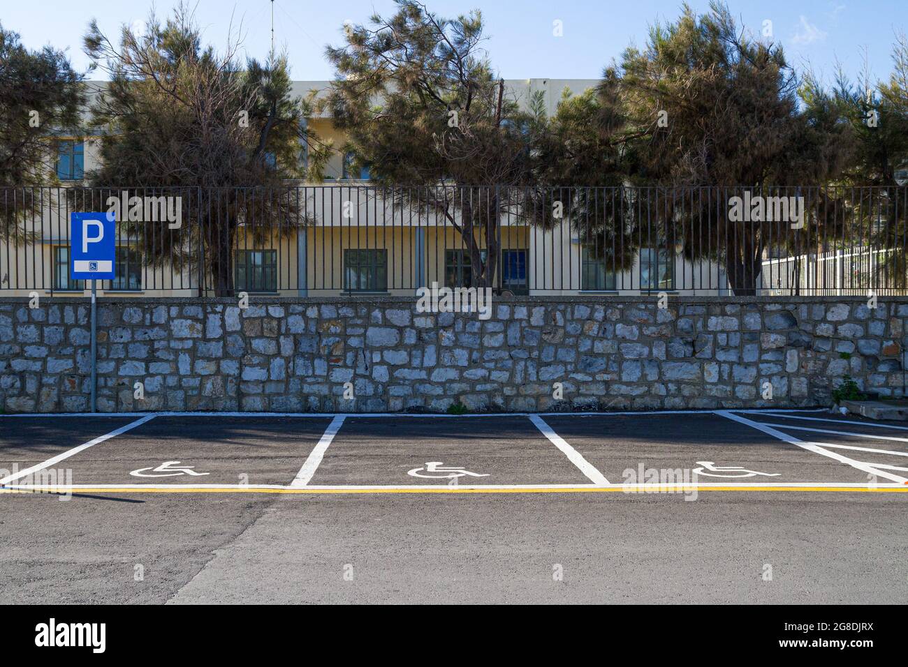 International symbol of accessibility hi-res stock photography and ...