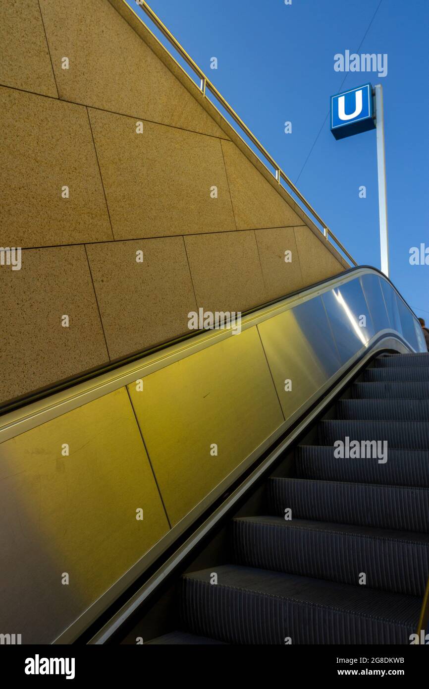 Public transport sign of the U-Bahn in Munich, Germany Stock Photo - Alamy