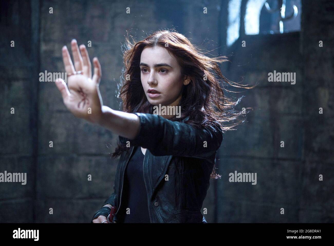 Lily Collins Clary Fray