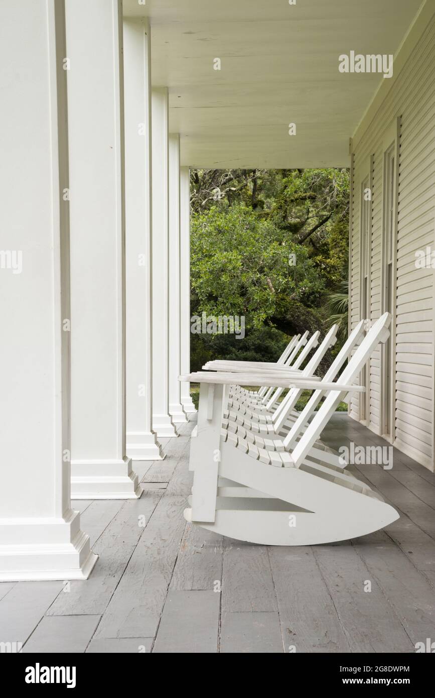 Adirondack style rocking chairs hi-res stock photography and images - Alamy