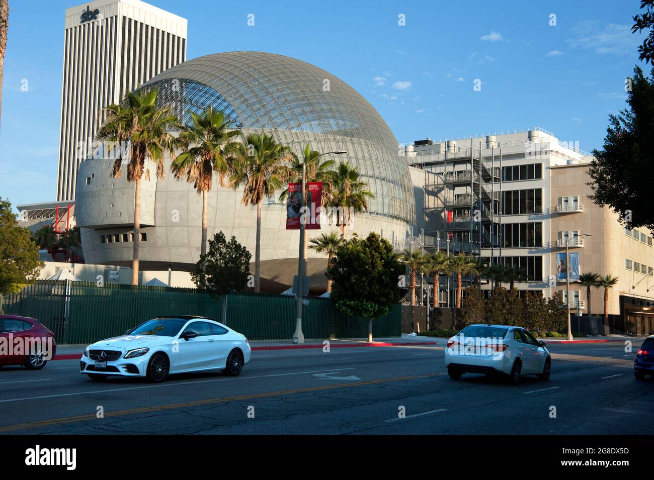 Academy museum of motion pictures 2021 hi-res stock photography and ...