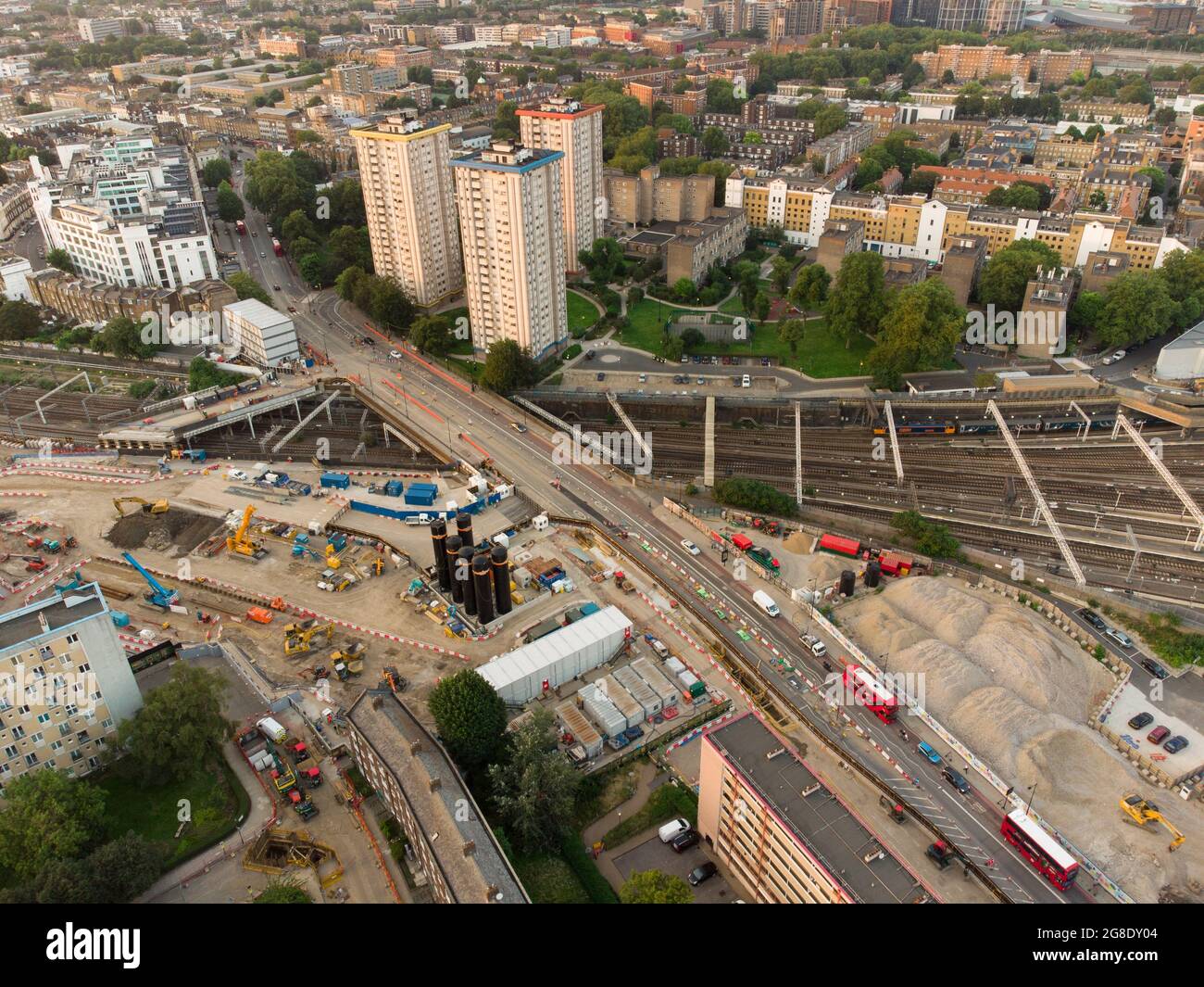 Euston mainline railway station Stock Photo - Alamy