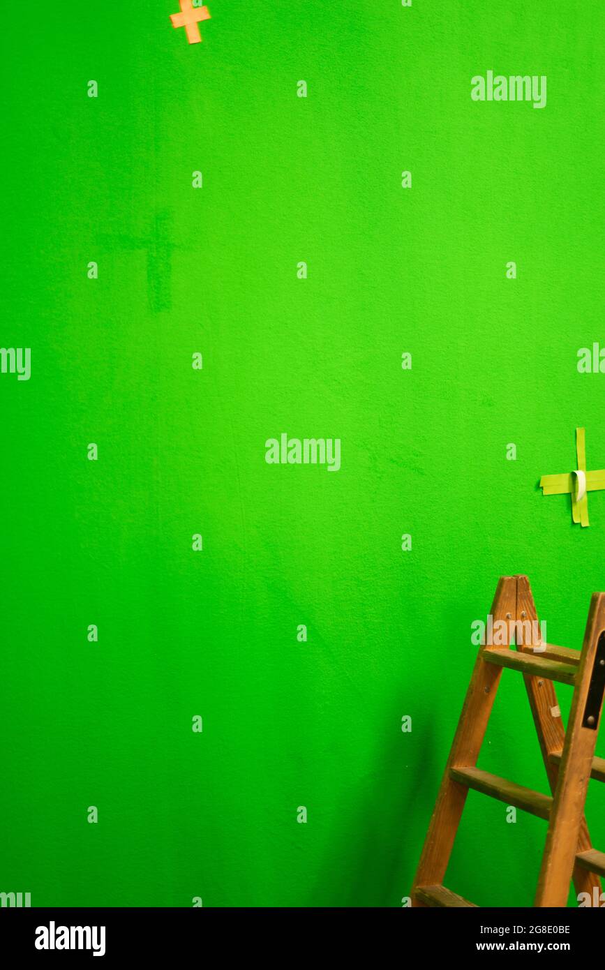 Green croma key screen in television, movie film and photography studio ...
